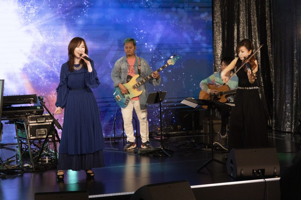 6月9日のBS11「Anison Days」は、森口博子のニューアルバム『ANISON COVERS』にフォーカス 3人のゲストとコラボ演奏＆㊙トークも！ | OVO [オーヴォ]